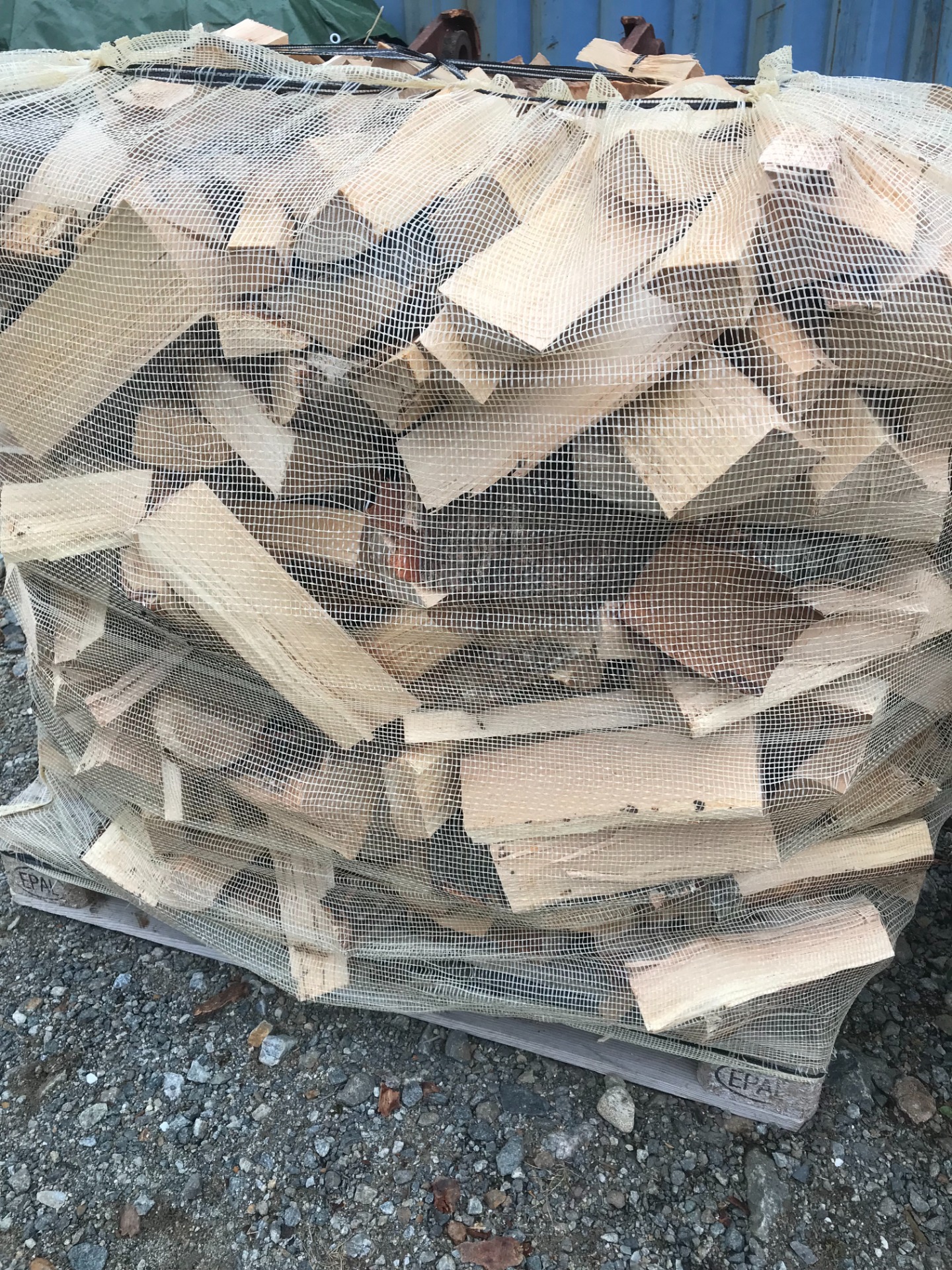 Bjørkeved Ved i 1000 liter palle :: Handelsplass.no